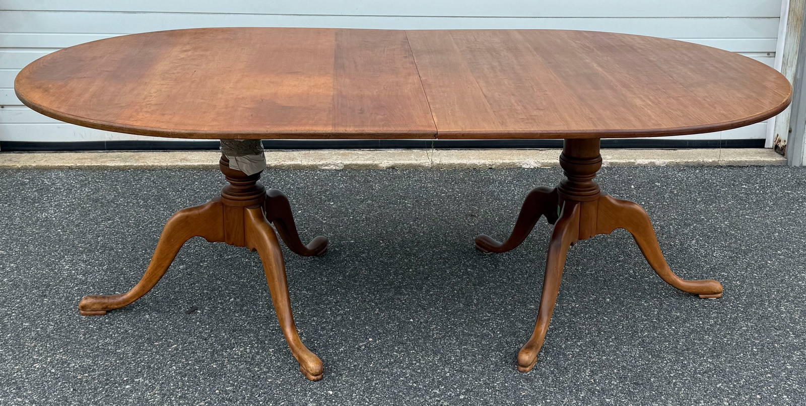Eldred Wheeler Maple Double-pedestal Dining Table Massachusetts, 20th ...