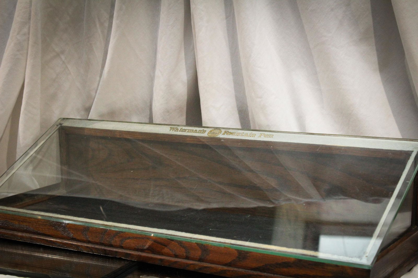 Waterman's Ideal Fountain Pen Store Display Case - Sep 09, 2022 ...