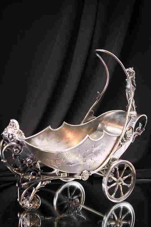 Signed Simpson Miller Victorian Figural Silverplate Centerpiece Nut ...