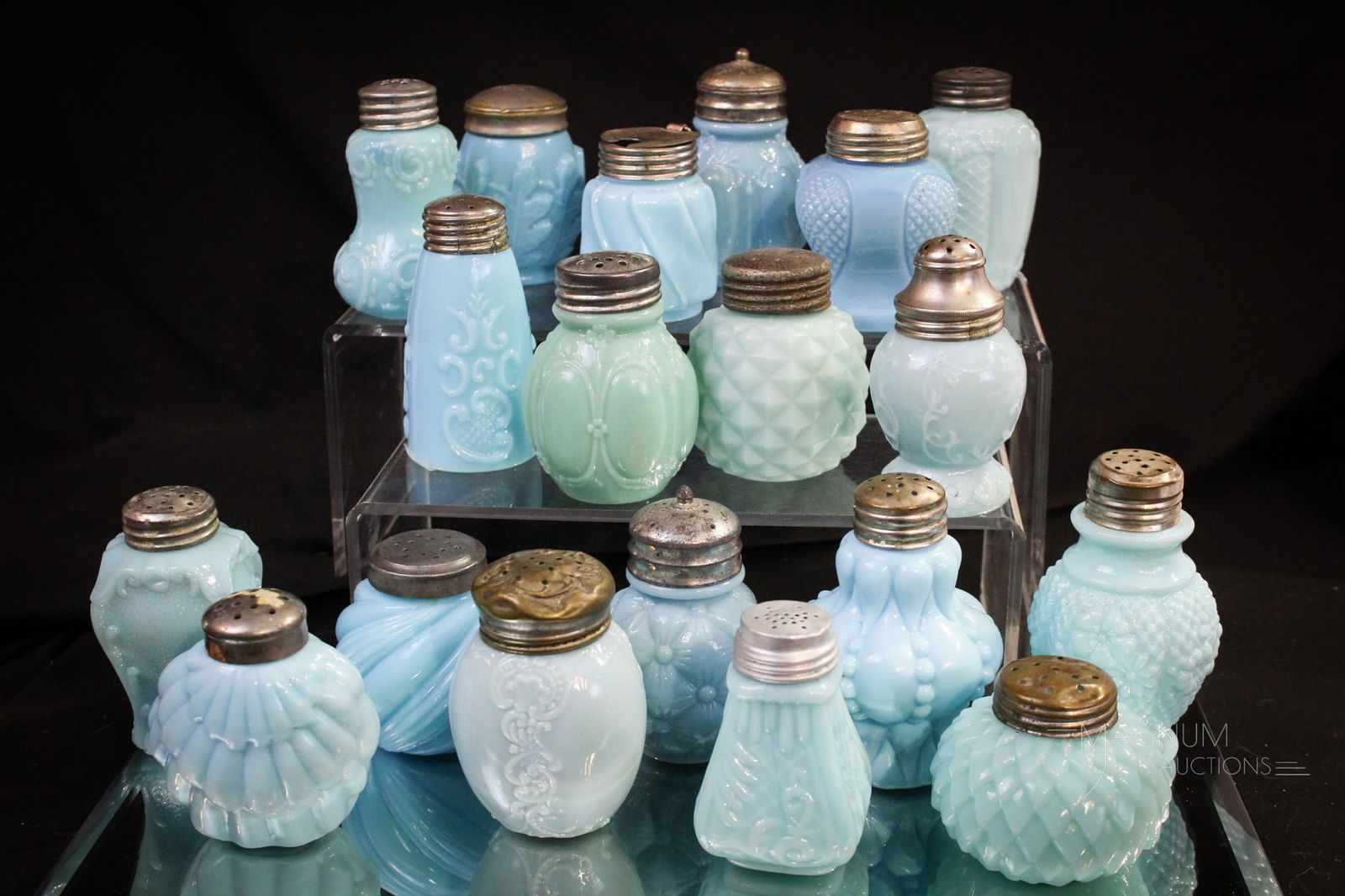 19 Pc Lot Victorian Blue Milk Glass Shakers & More Auction