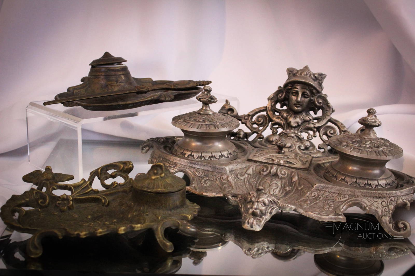 3 Pc Lot Victorian Cast Metal Inkwells & More Auction