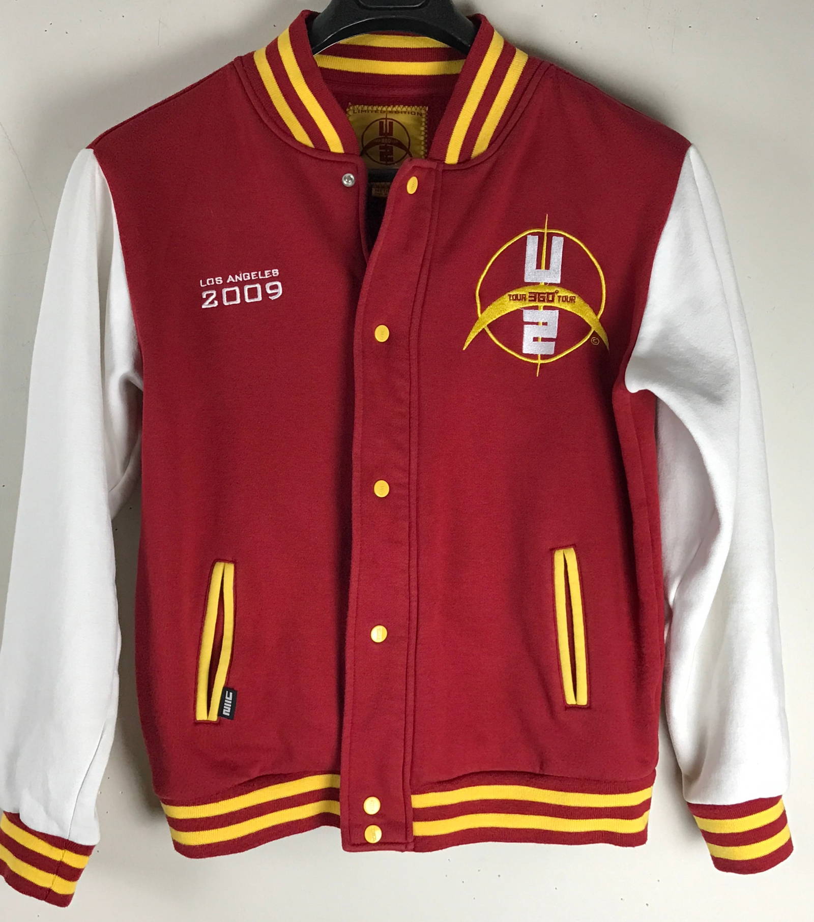 U2 2009 360 Tour Rose Bowl Los Angeles Jacket Auction