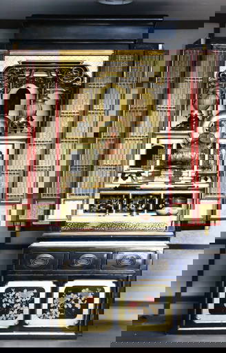 Japanese Butsudan Shrine