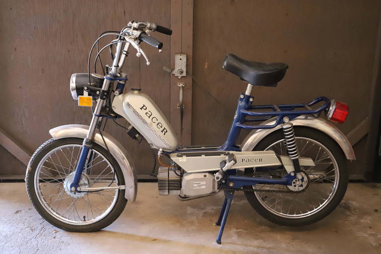 Pacer Moped
