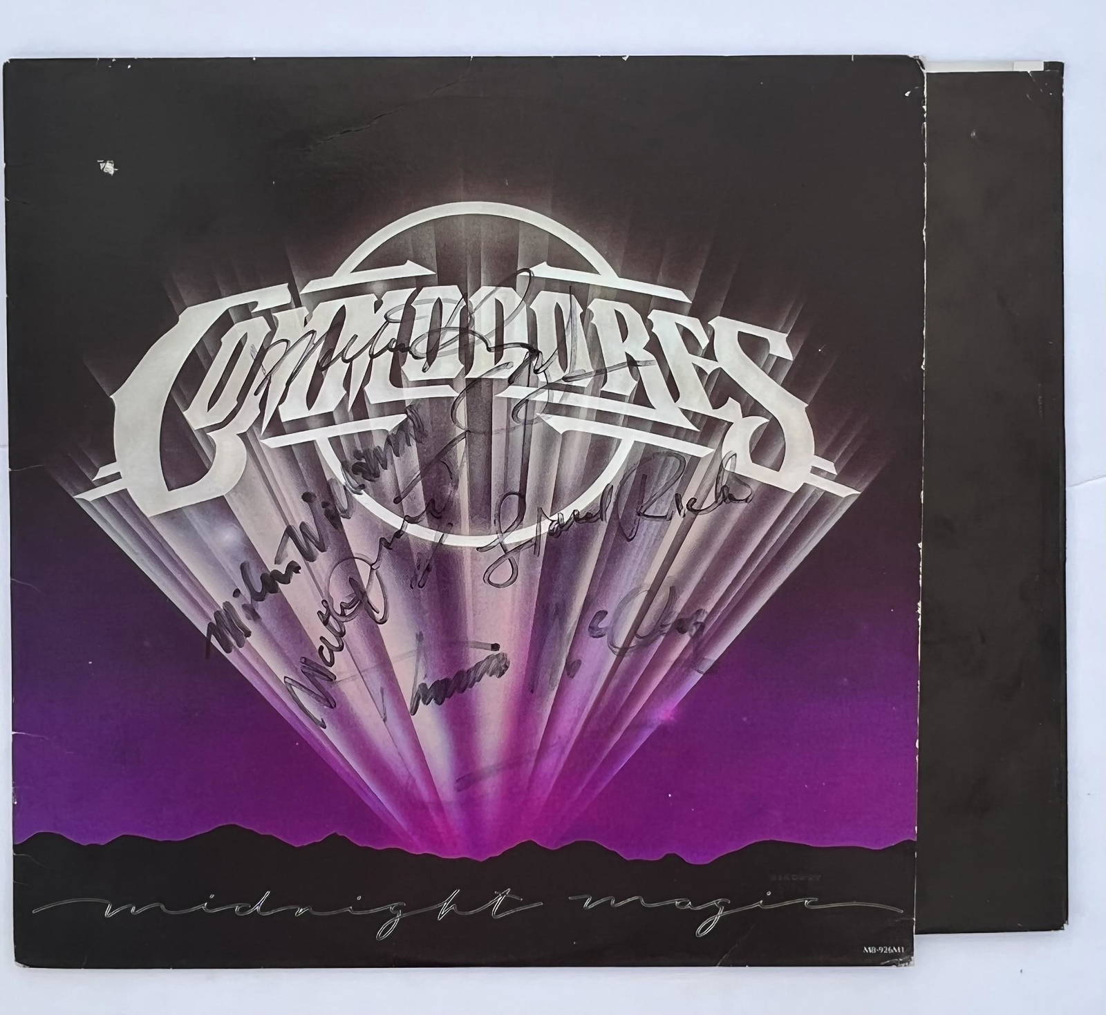 Signed The Comodores Album With Record Auction
