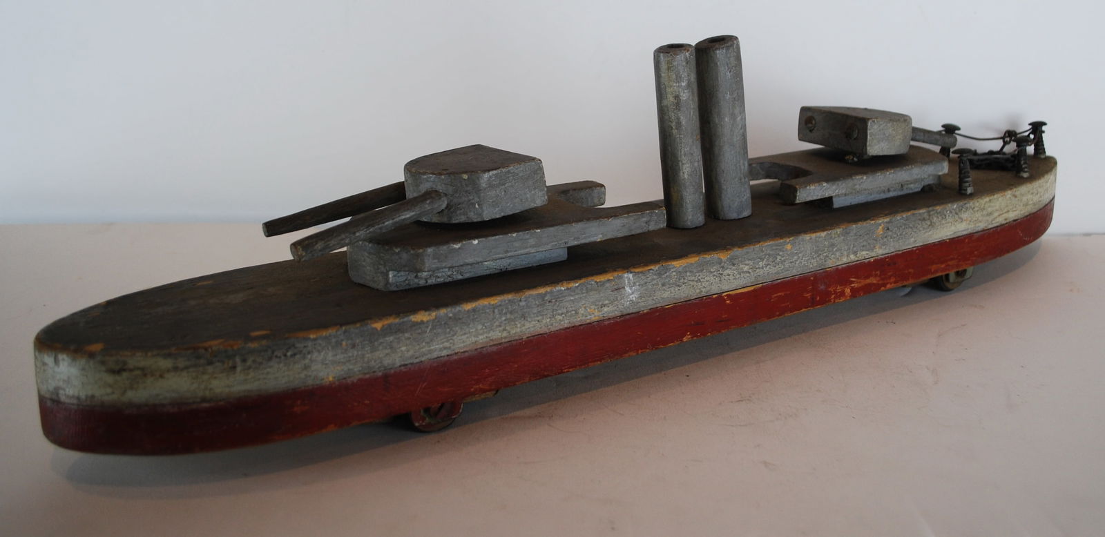 Two Funnel Battle Ship Auction
