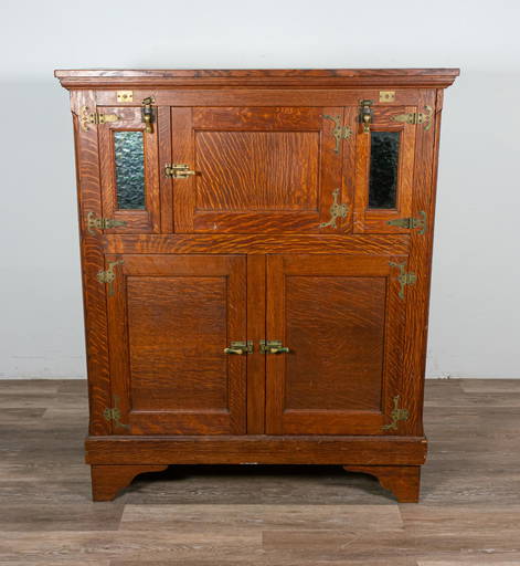 5 Door Oak Paneled Commercial Ice Box