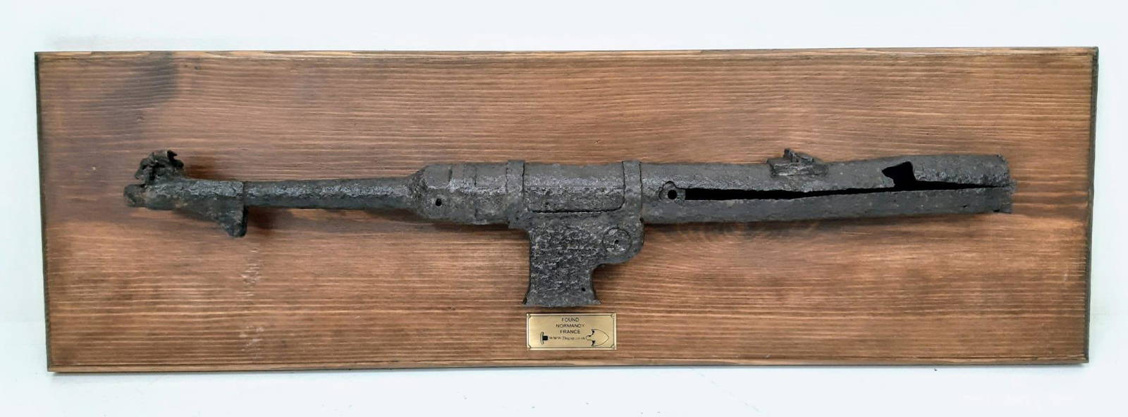 Ww2 Mounted Normandy Relic German Mp 40. Auction