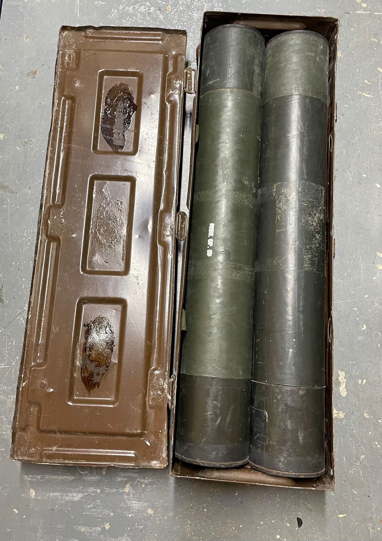 British Army 105mm Shell Transit Case With 2 X Transit Tubes. Ml100 Auction