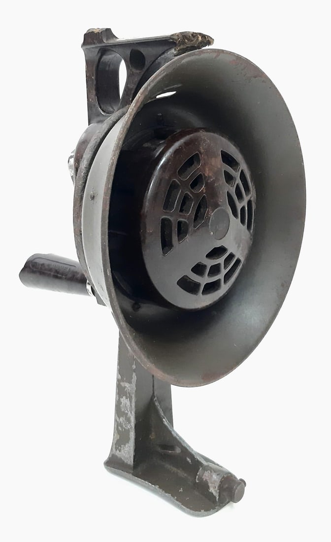 Ww2 German Hand Crank Air Raid Siren. Working But Some Small Damage To ...
