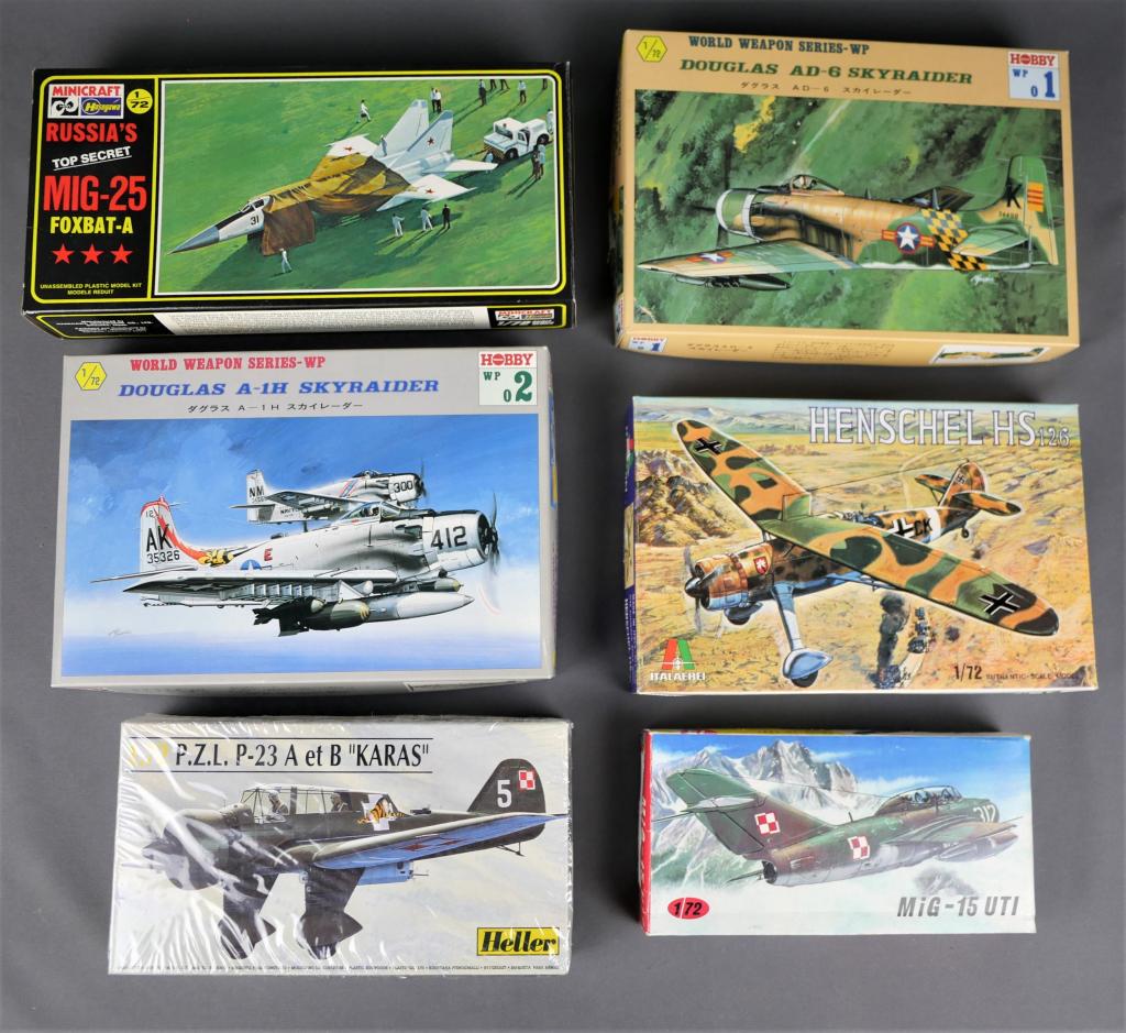 Vintage Airplanes/ Jets Plastic Model Kits