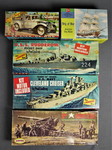 Five Vintage Plastic Model Kits- Ship, Car, Mility - Jan 11, 2022 ...