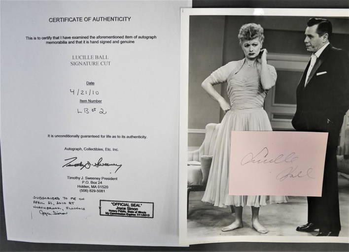 Lucille Ball Signature W/ "i Love Lucy" Photograph