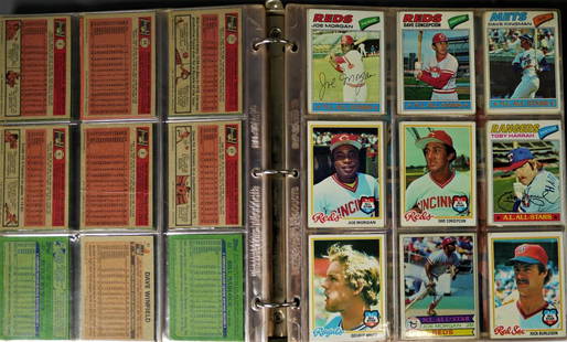 Binder Full Of 1970's Early 80s Baseball Cards