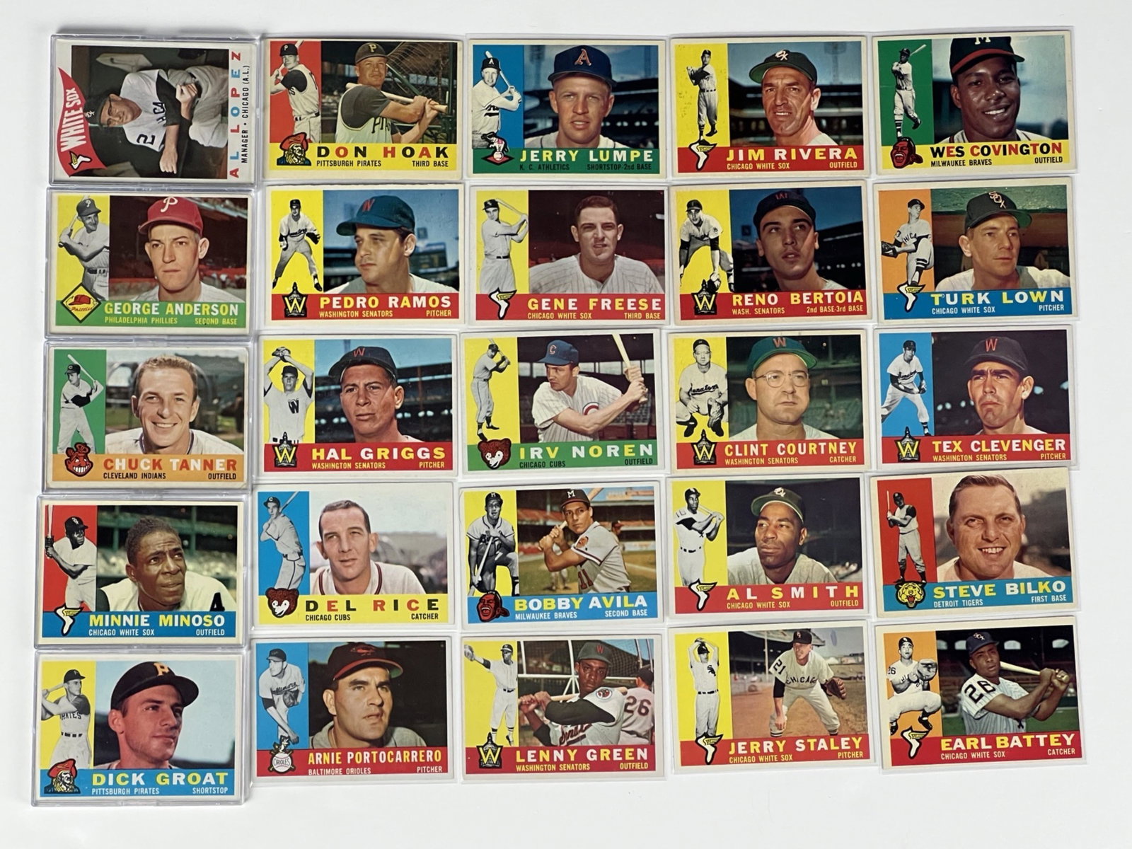 25 Different 1960 Topps Baseball Cards Ex Mint