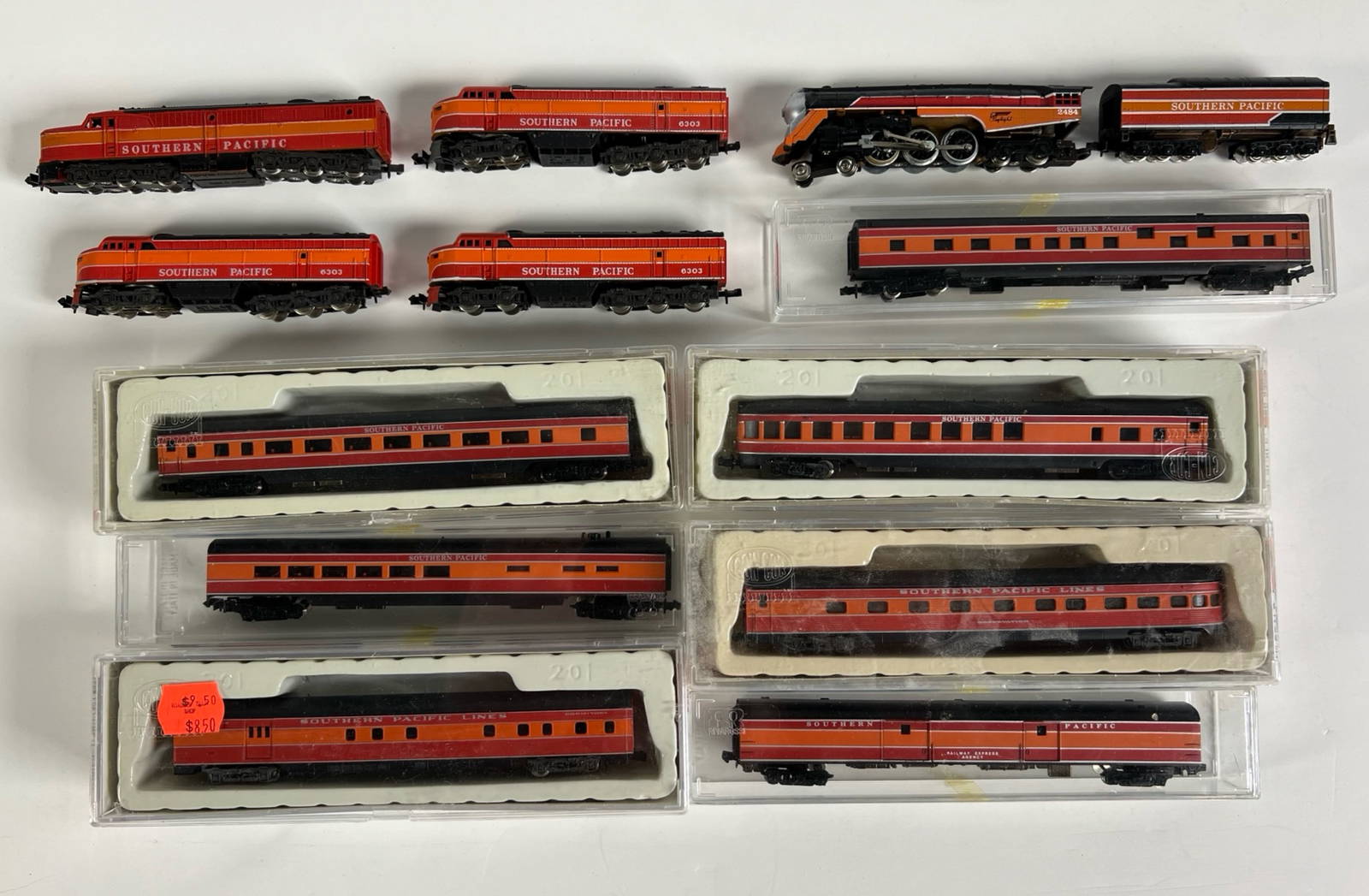 N Scale Southern Pacific Lines Train Set- Con-cor Auction