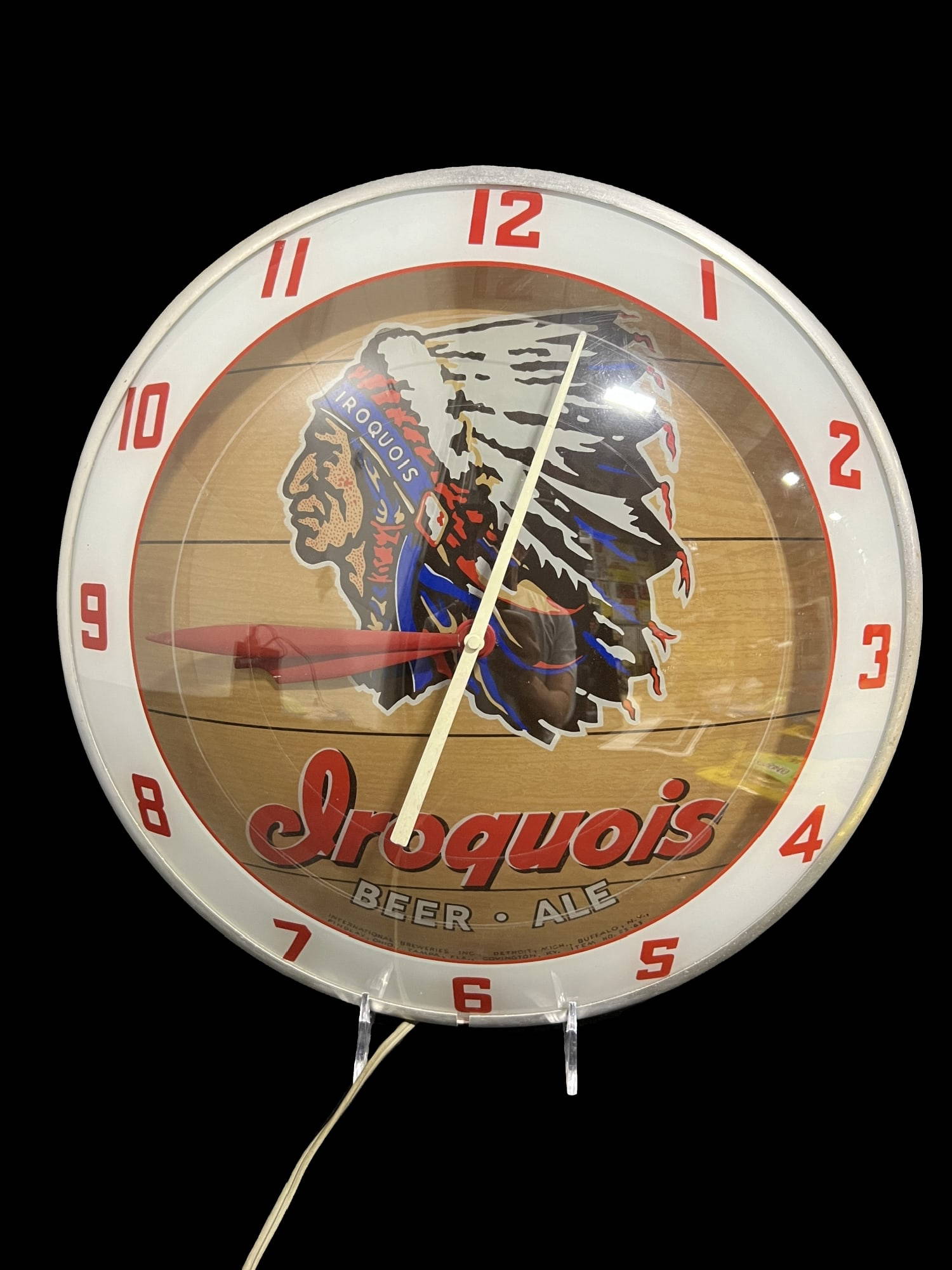 Iroquois Beer Ale Double Bubble Clock Auction