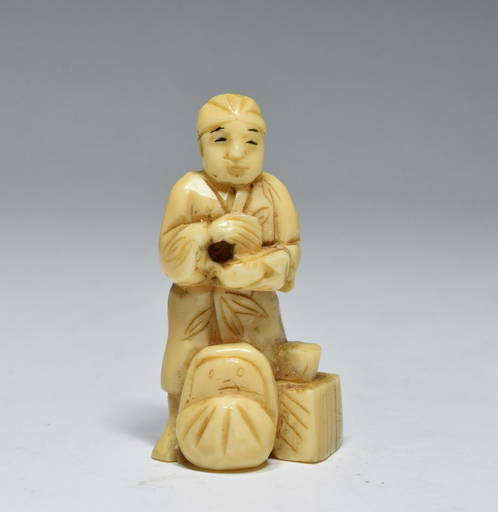 Japanese Bone Man Netsuke (#0215) on Dec 29, 2022 | Karl's Collections ...