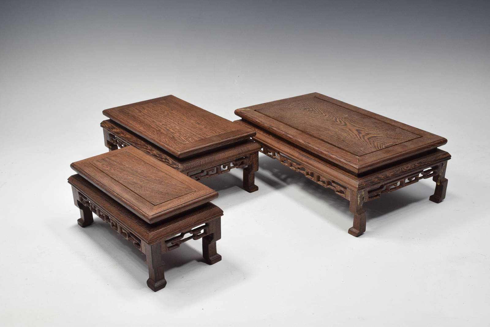 Group Of Three Small Display Table Set Auction