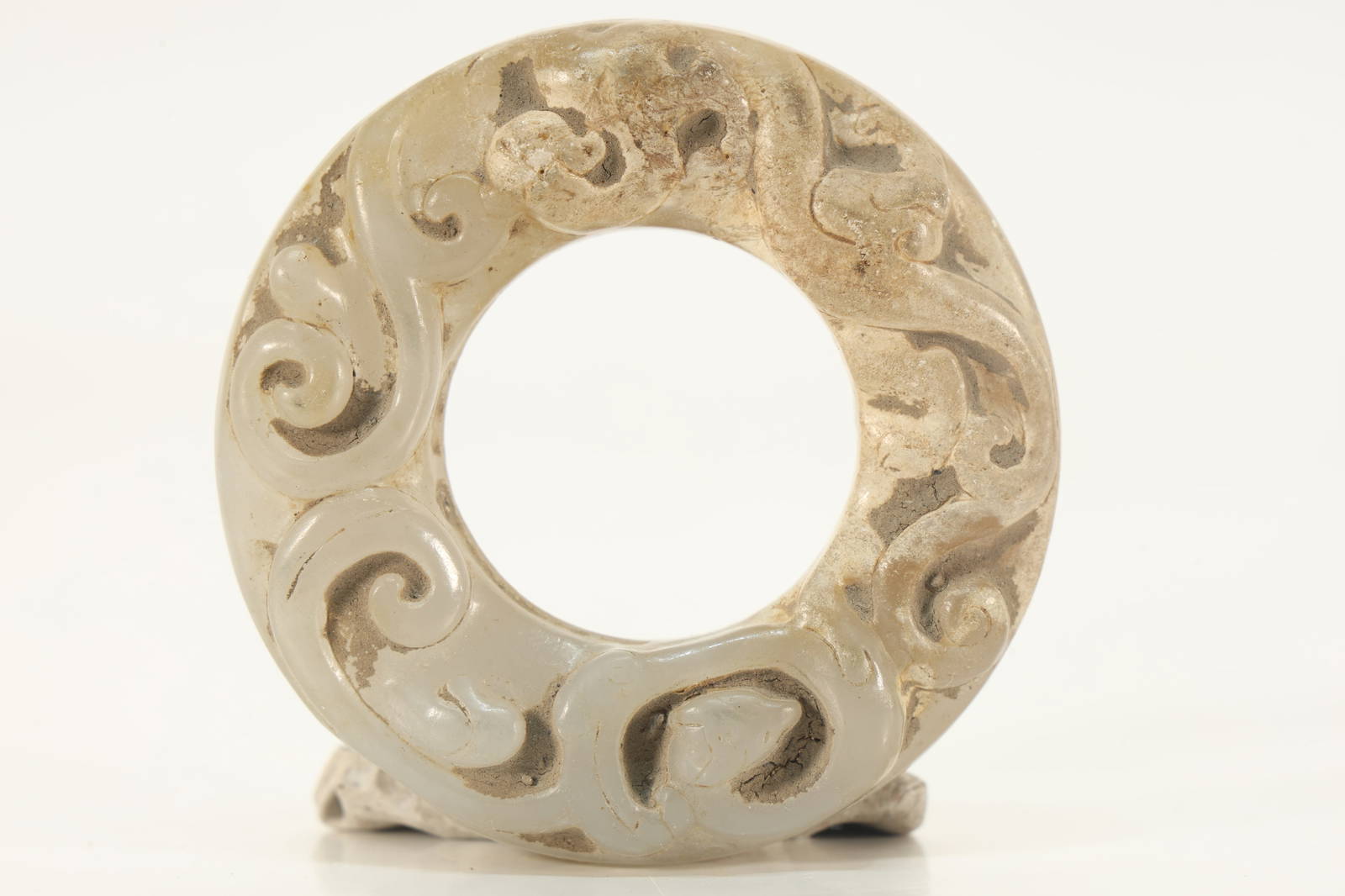 Jade Carved Chi Dragon Pattern Bi Auction