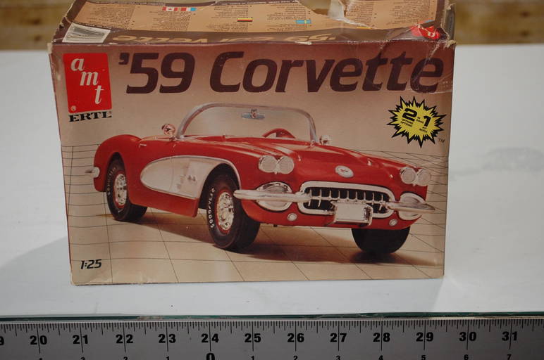 Amt '59 Corvette Convertible Vintage Plastic Model Kit