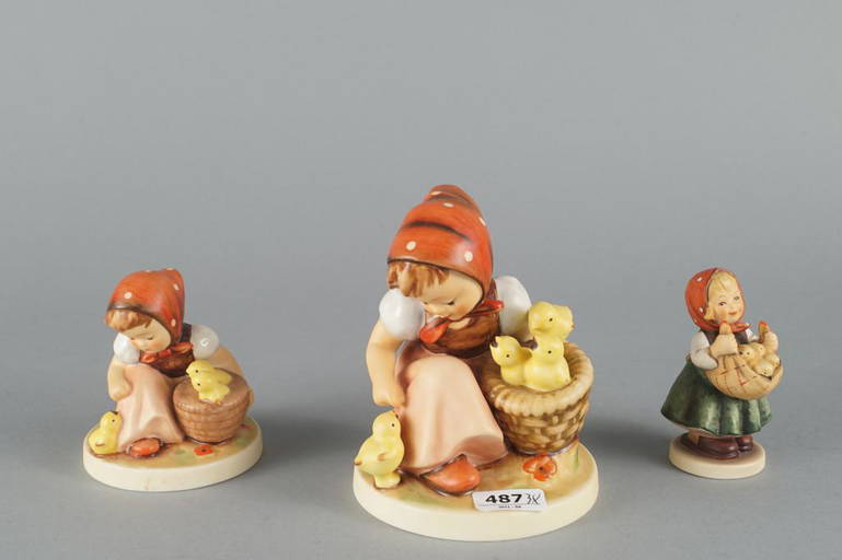 Goebel, Hummel Figures 'little Chicks': A.o. First