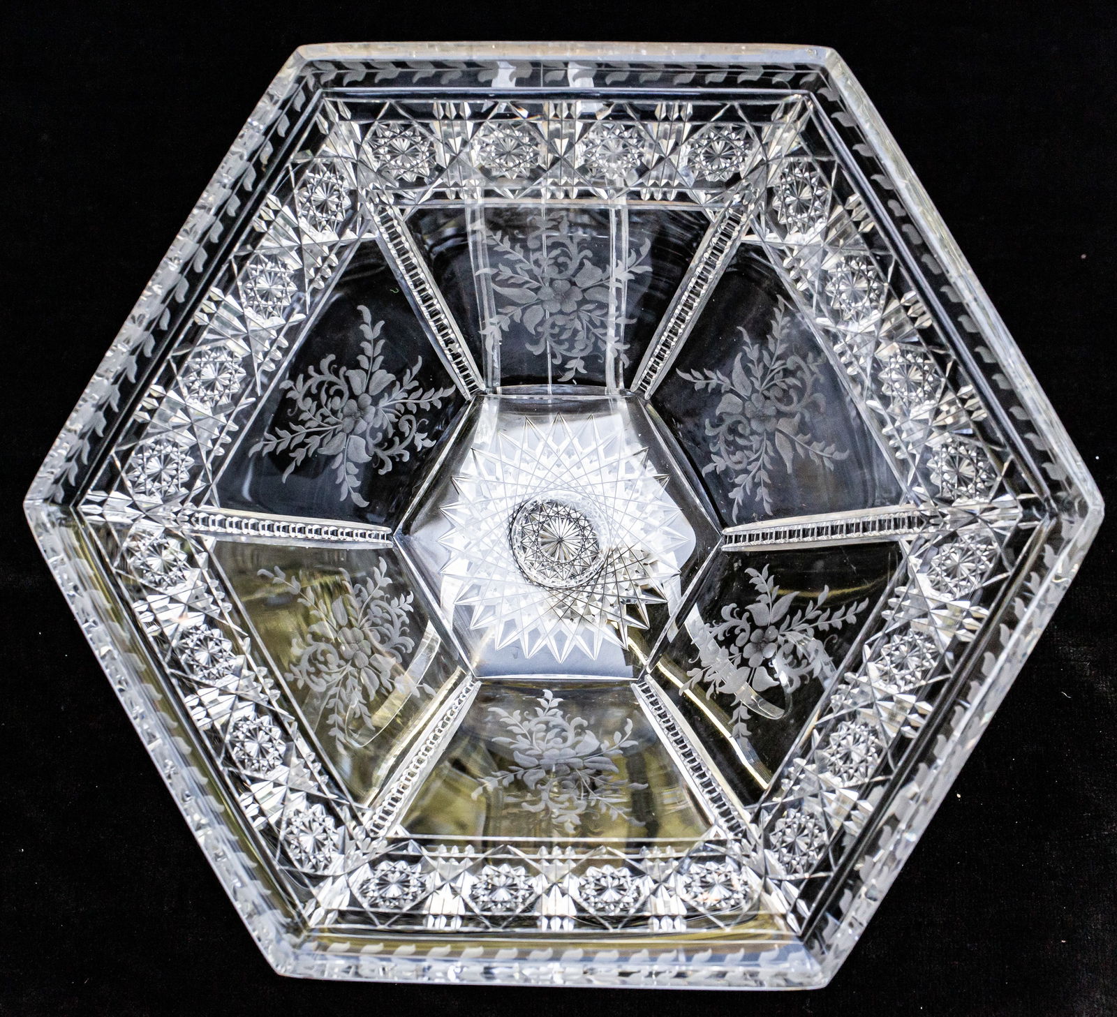 Nice Sinclaire Hexagonal Cut No. 4 American Brilliant Cut Glass Bowl ...