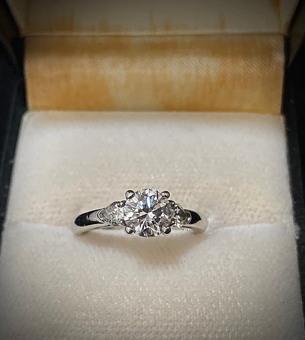 Tiffany&co. Platinum With 3 Stone Engagement Diamond Ring $25k ...