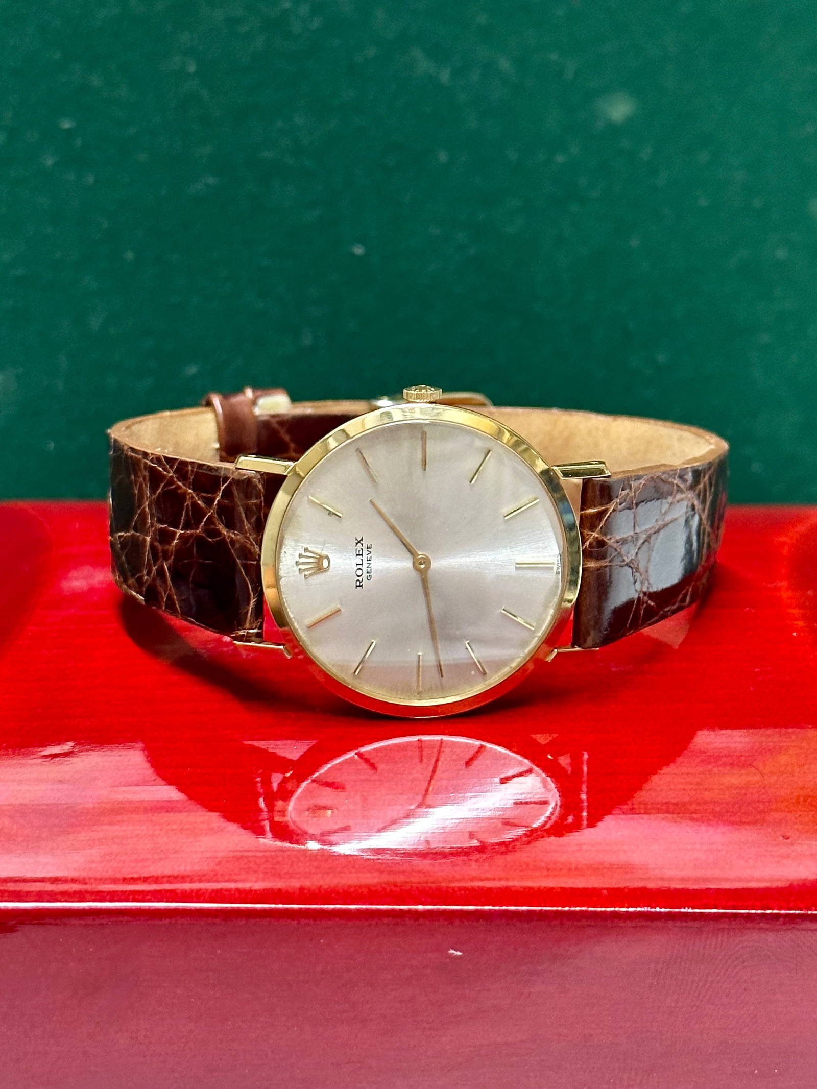 Rolex Rare Vintage 1960's Classic 18k Yellow Gold Wristwatch - $20k Apr ...