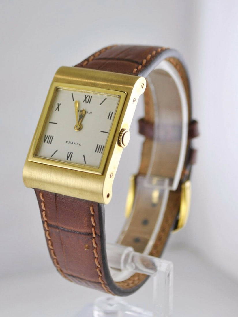 Cartier Unique C. 1930's Tank Style 18k Yg Watch W/ 15-jewel European ...