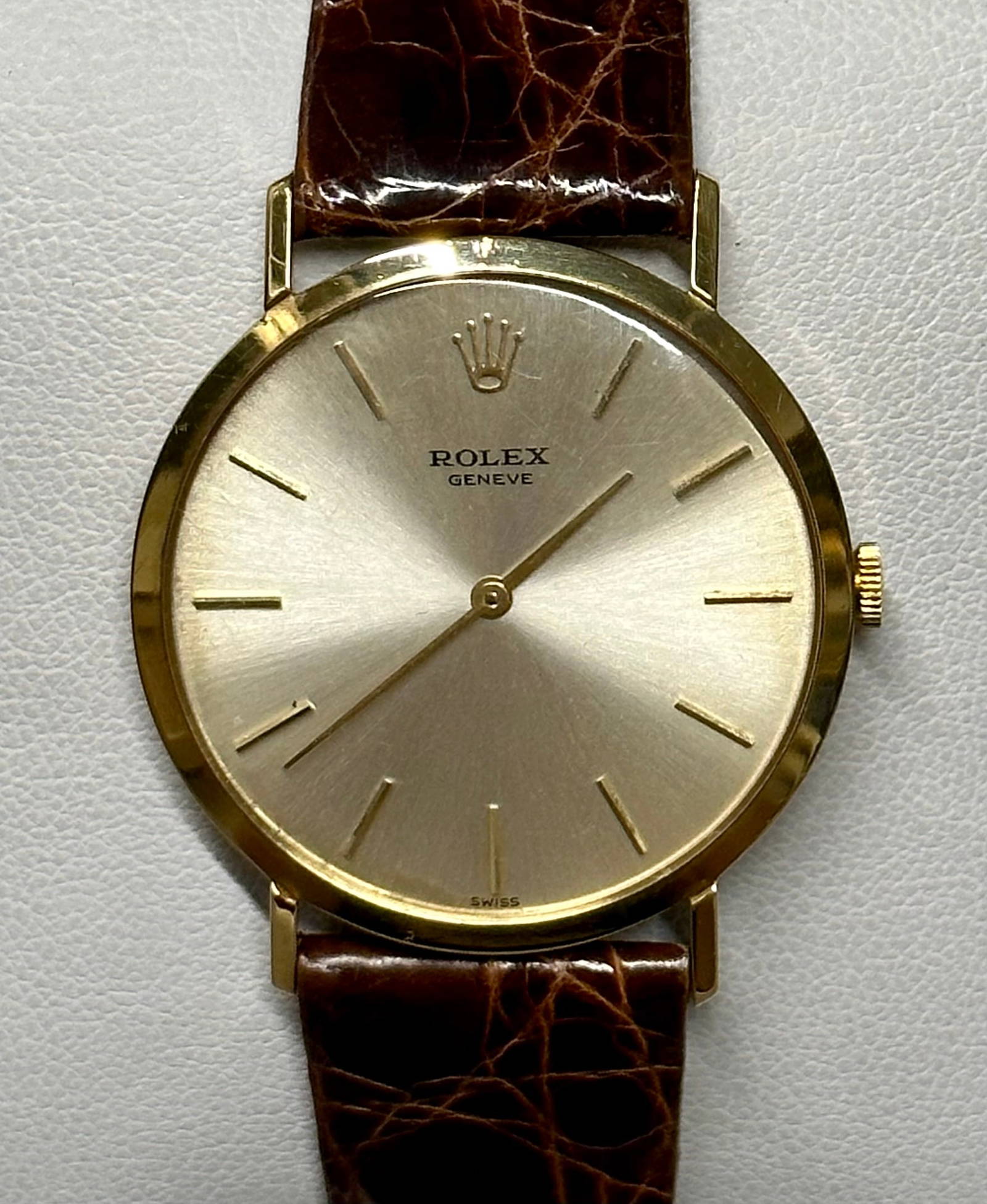 Rolex Rare Vintage 1960's Classic 18k Yellow Gold Wristwatch - $20k Apr ...