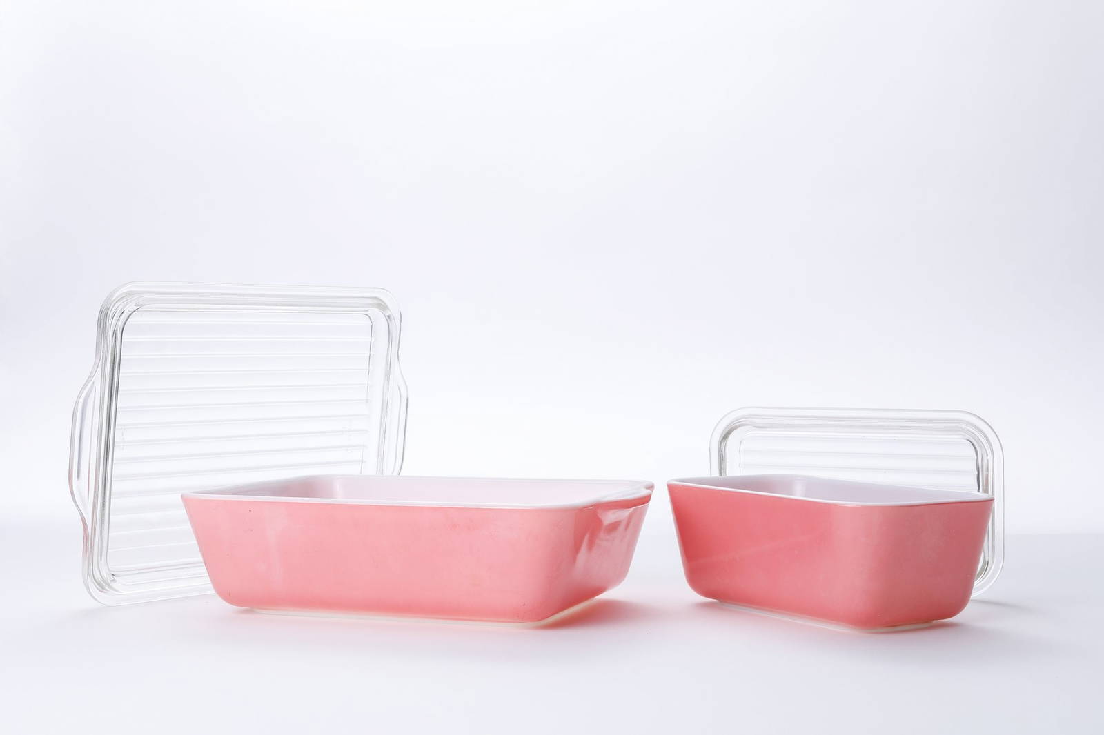 Rare Flamingo Pink Pyrex Dishes With Lids Auction