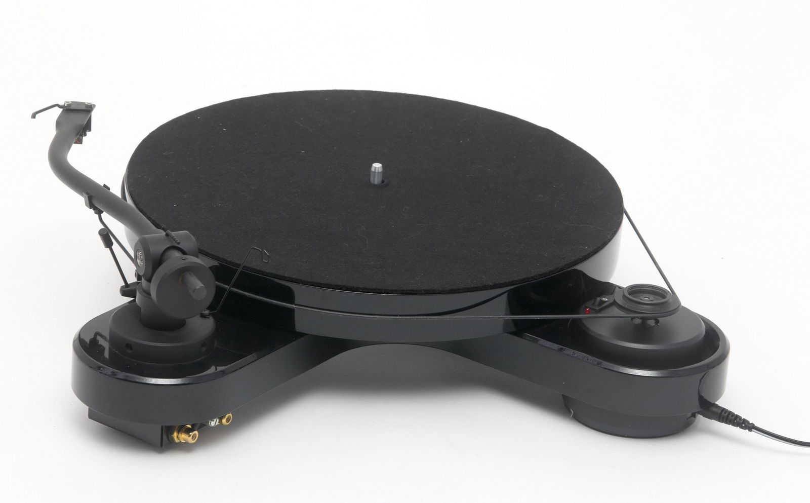 Pro-ject Rpm 1.3 Genie Turntable W/ Sumiko Pearl Cartridge Auction