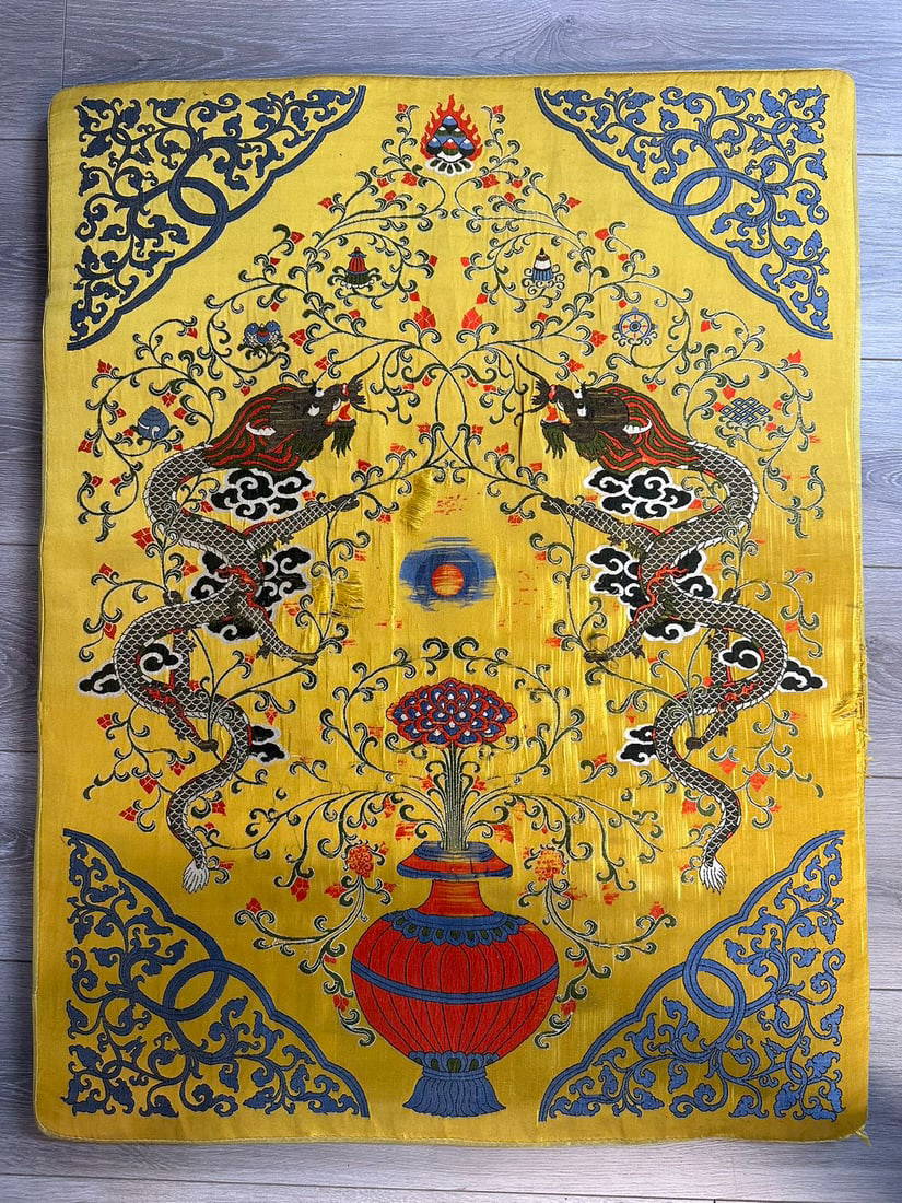 Private Collection Of Chinese Kesi, Textiles And Embroidery Painting 10 ...