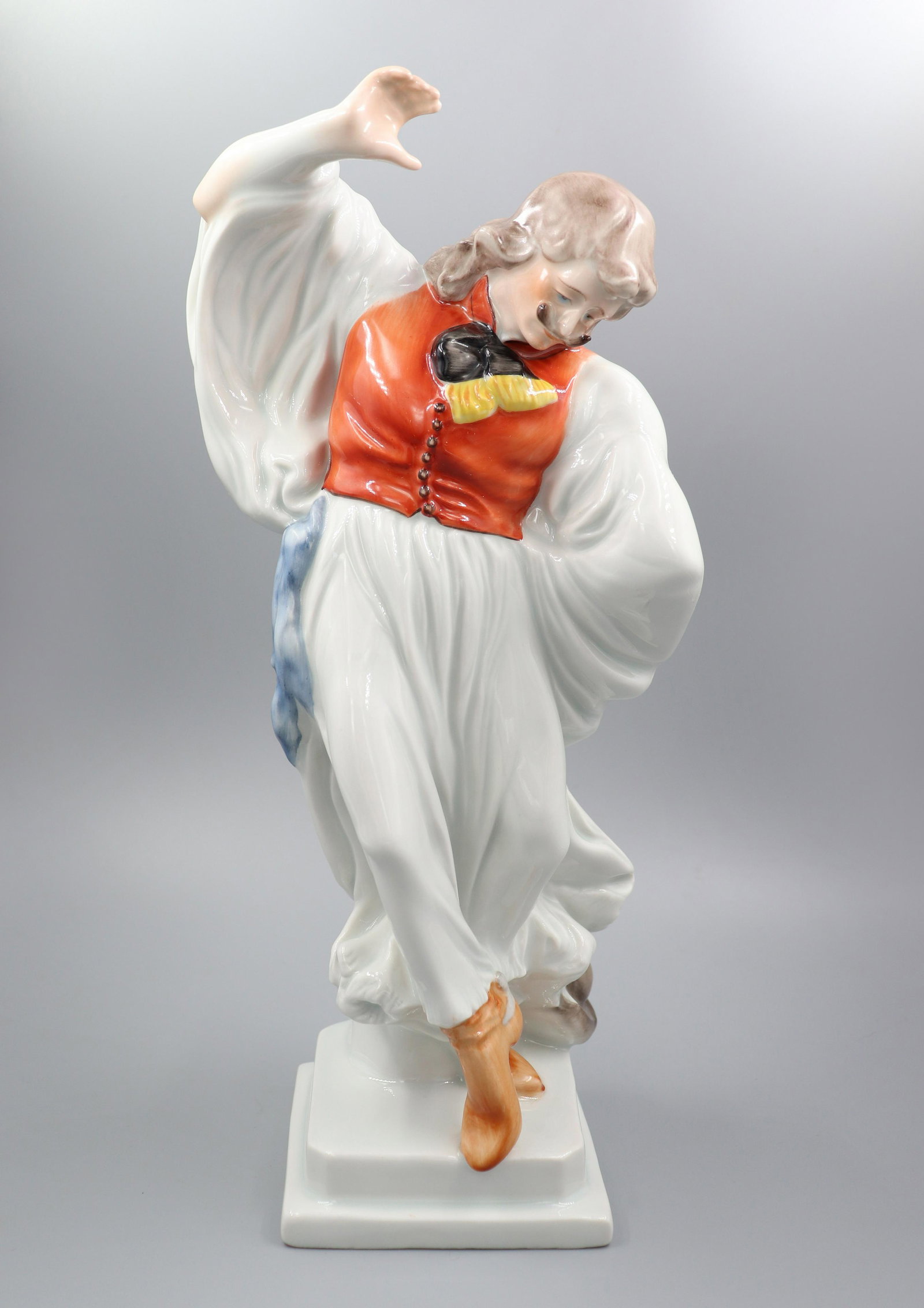 HEREND Dancing Shepherd Hand Painter Porcelain Figurine (#0003) on Sep ...