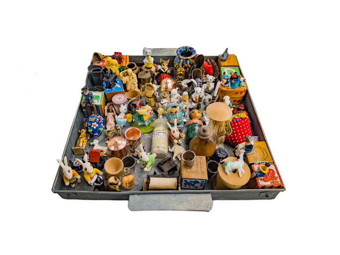 Antique and Vintage Miniatures Collection, Assemblage (#0171) on Jan 07 ...