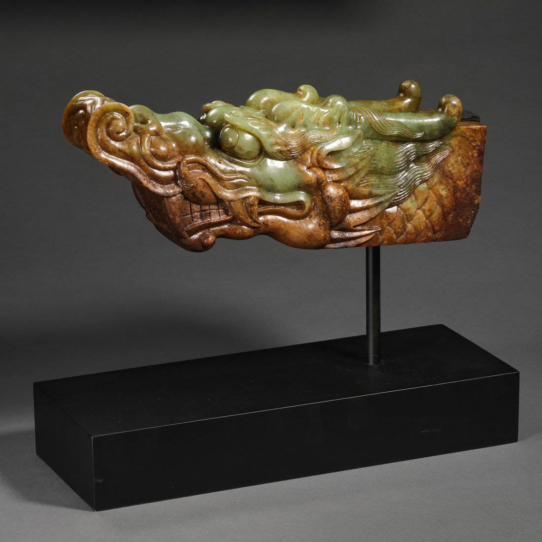 Chinese Ming Dynasty Green Jade Dragon Head Auction