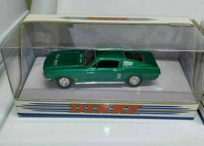 Dinky Vehicle Ford Mustang Fastback Green With Box
