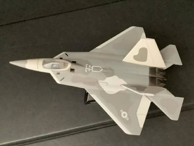 Airplane Lockheed Martin F 22 Raptor Usaf Diecast Model.