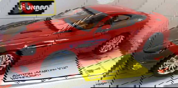 Marx Mech. Red Commodore Vanderbilt W/passengers