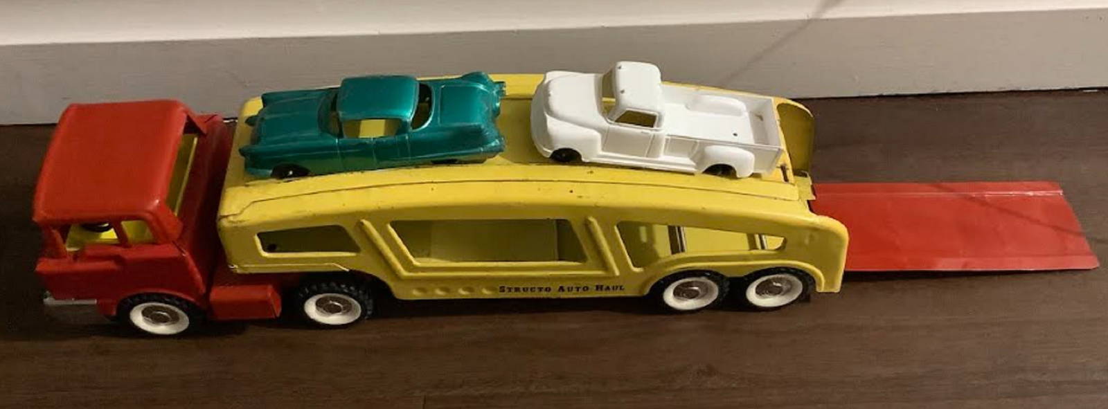 Structo Pressed Steel Auto Haul Loader With Two Vehicles Auction