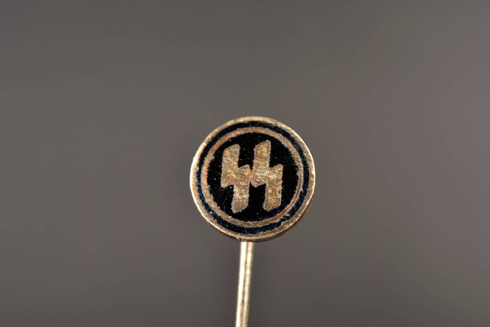 Epinglette Ss. Ss Pin. Auction