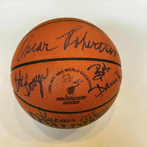 1970 71 Milwaukee Bucks Nba Champs Team Signed Official Game Basketball Jsa