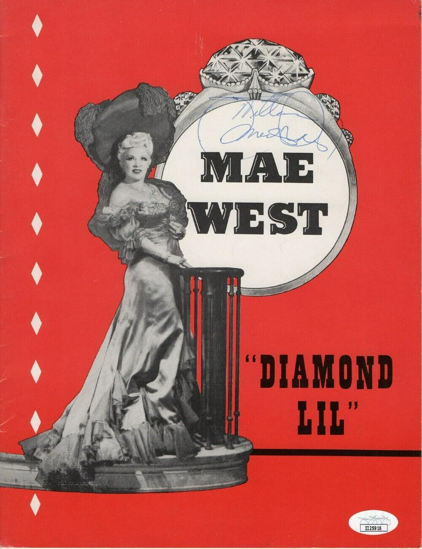 Mae West Signed Autographed Paperback Booklet Diamond Lil Jsa