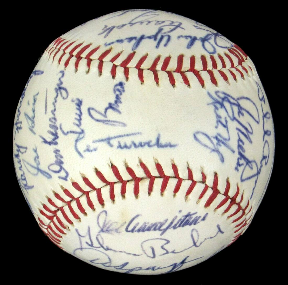 Beautiful 1968 Chicago Cubs Team Signed Baseball Ernie Banks JSA COA ...