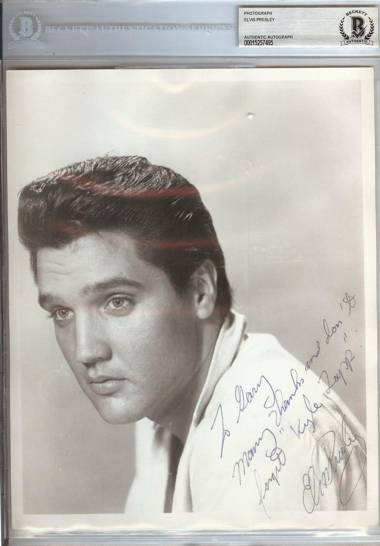 Elvis Presley Signed Autographed 8x10 Photo Vintage The King Bas