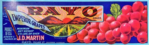 Rayo Brand Vintage Crate Label Emperor Grapes Circa 1920s