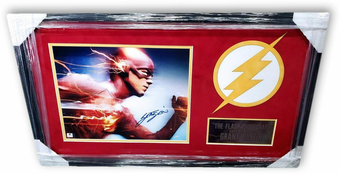 Grant Gustin Hand Signed Autographed 11x14 Photo Flash Framed Auction