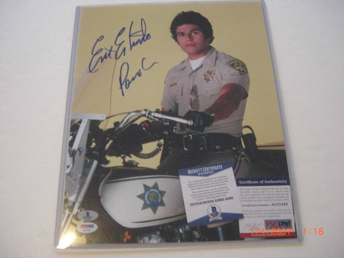 Erik Estrada Chips Poncho Psa/dna And Beckett/coa Signed 11x14 Photo ...