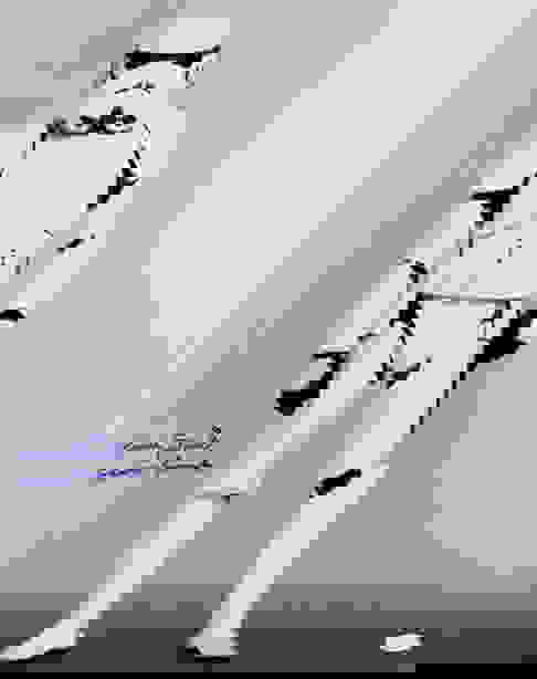 Tony Smart Autographed Full Body 16x20 Photo W/ Stormtrooper - Jsa ...